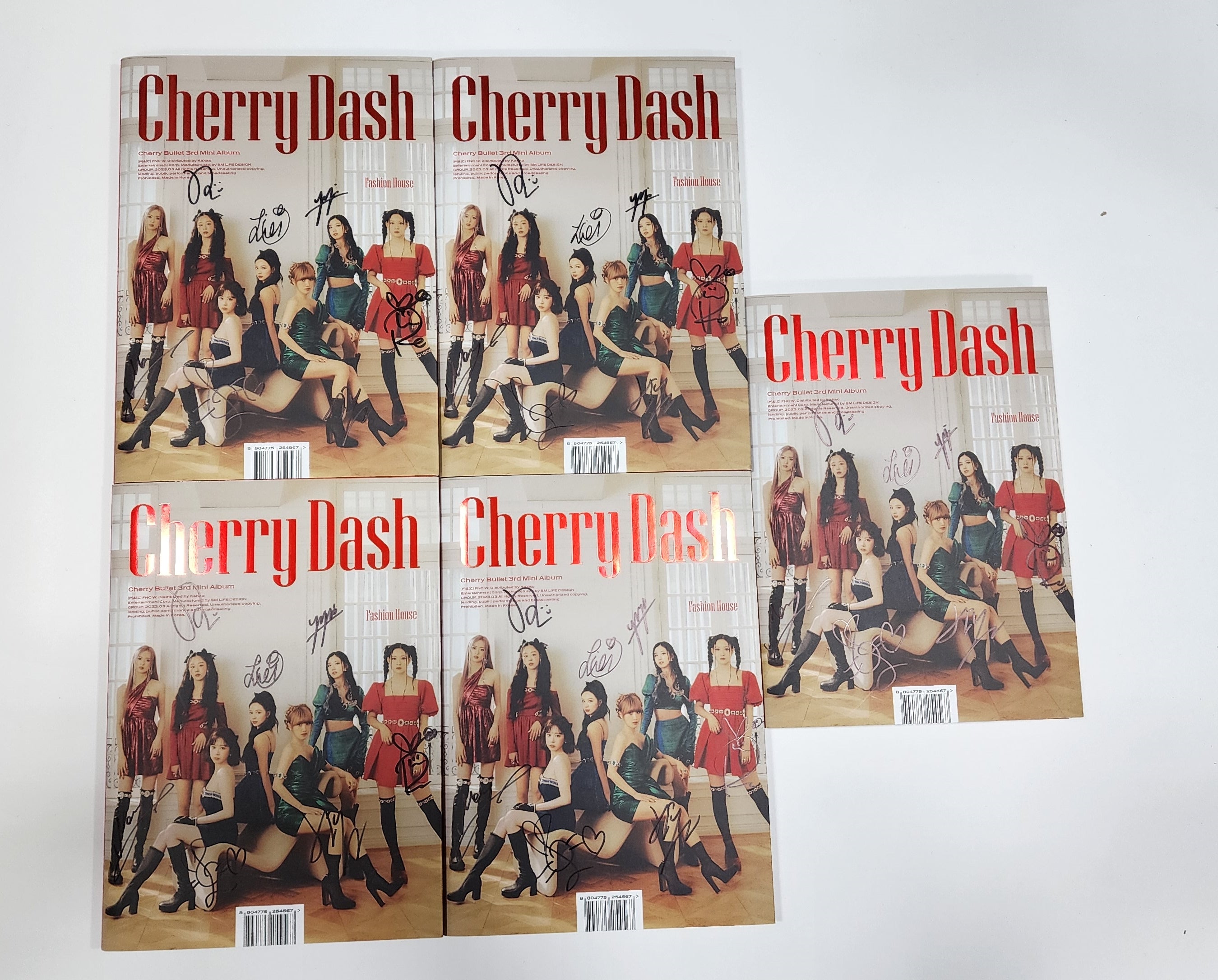 Cherry Bullet 'Cherry Dash' - Hand Autographed(Signed) Promo Album - – HALLYUSUPERSTORE