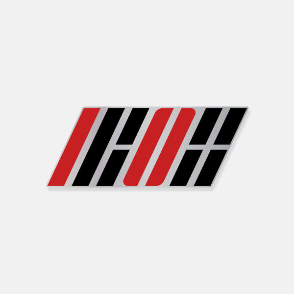 [Pre-Order] iKON - iKON 10th Anniversary Badge – HALLYUSUPERSTORE