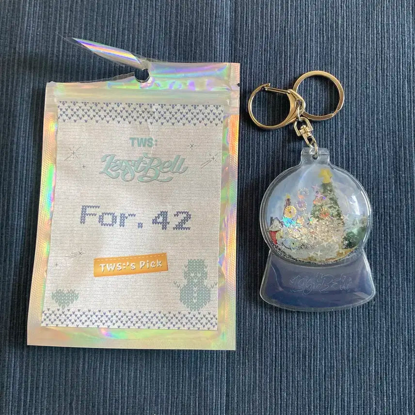 [BUNJANG] TWS Youngjae Snowball Keyring/ TWS 투어스 영재 역조공 스노우볼 키링 ...