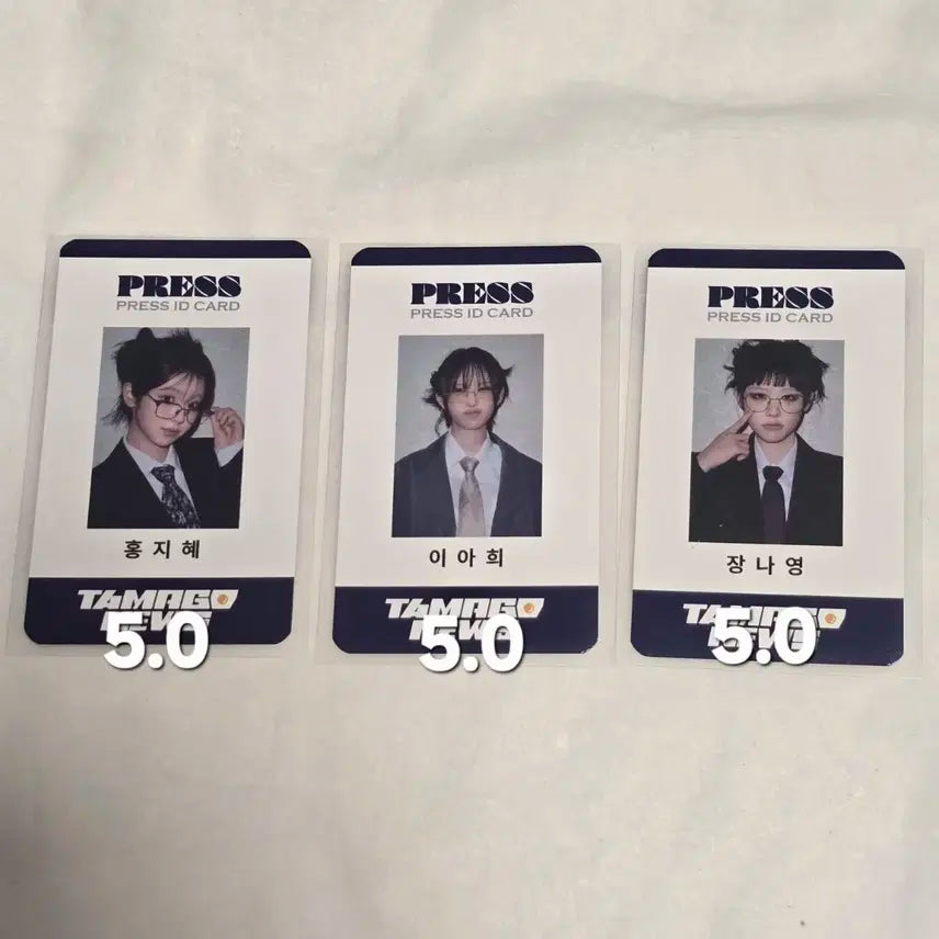 QWER 알블 막팬 진짜 기자회견 사원증 – HALLYUSUPERSTORE