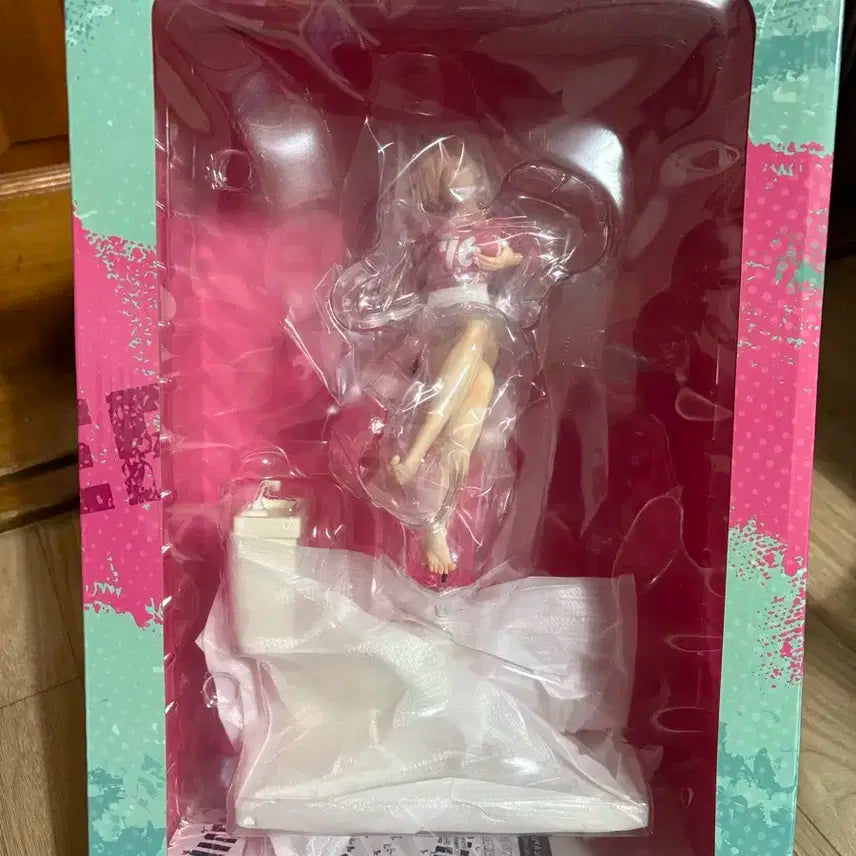 [BUNJANG] Estream Chainsaw Man Power 1/7 Scale Figure / Estream 체인소맨 파 ...