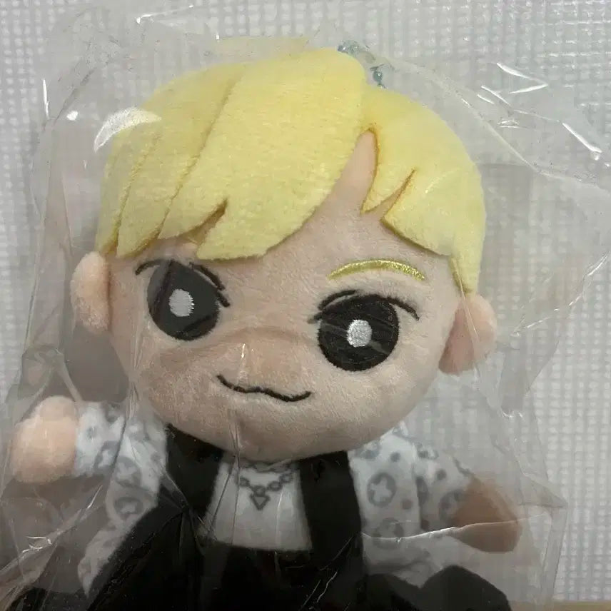 [BUNJANG] TXT Soobin Crayon Shin-chan Collaboration Nui Doll / txt 수빈 ...