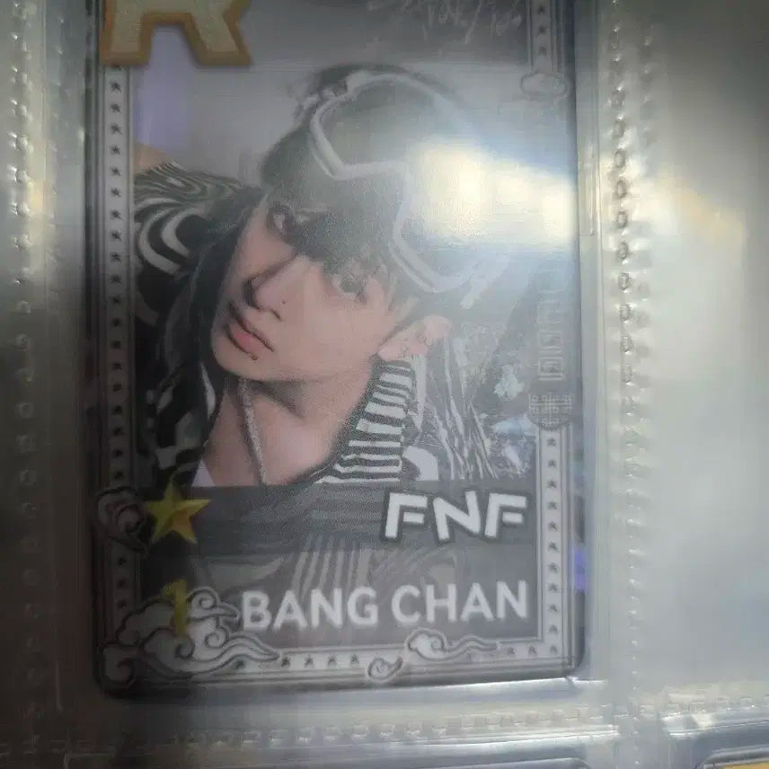 스트레이키즈 Stray Kids FNF 방찬 슈스제 포토카드 – HALLYUSUPERSTORE