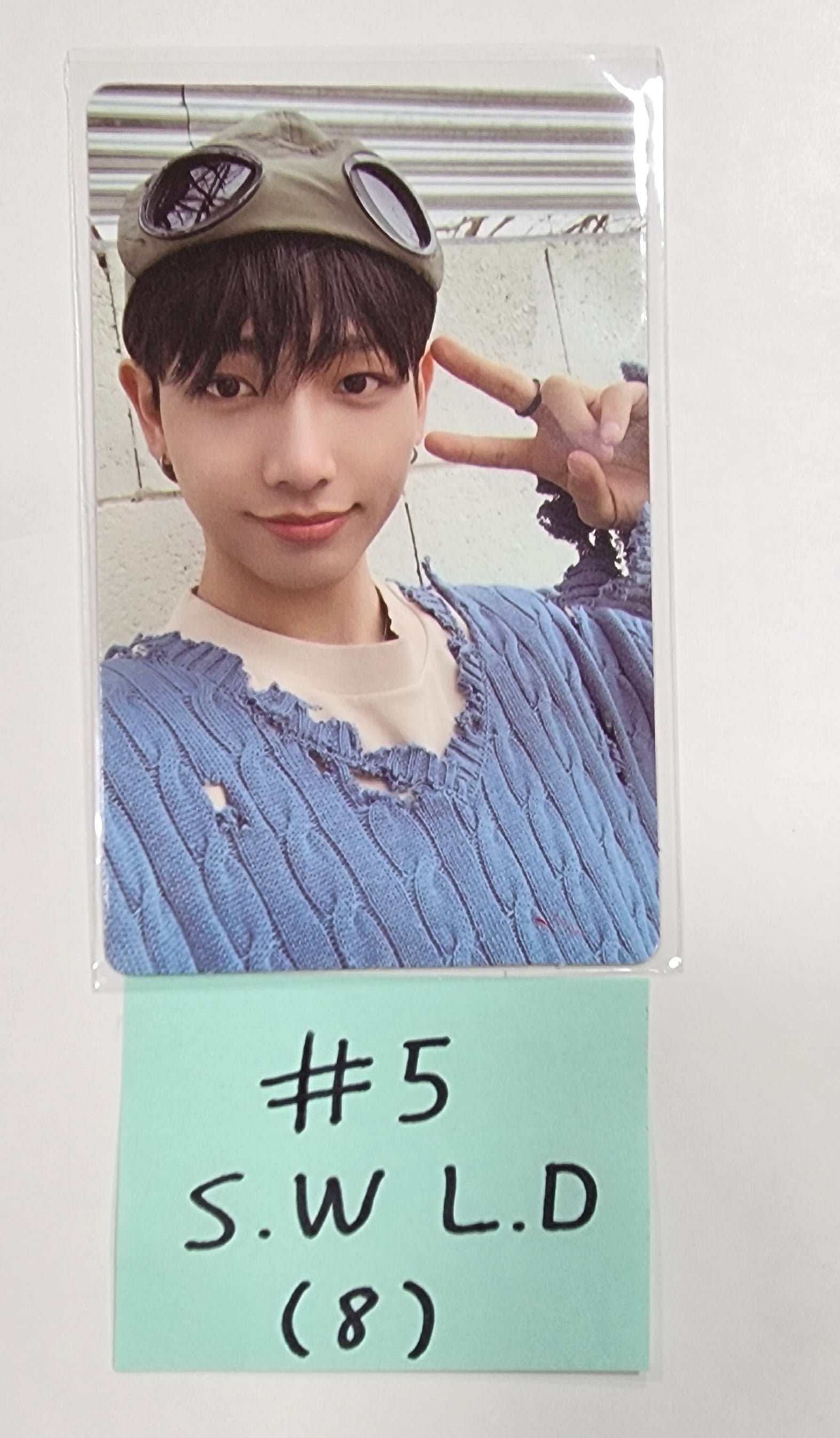 Boynextdoor "WHO!" 1st Single - Soundwave Lucky draw Event Photocard ...