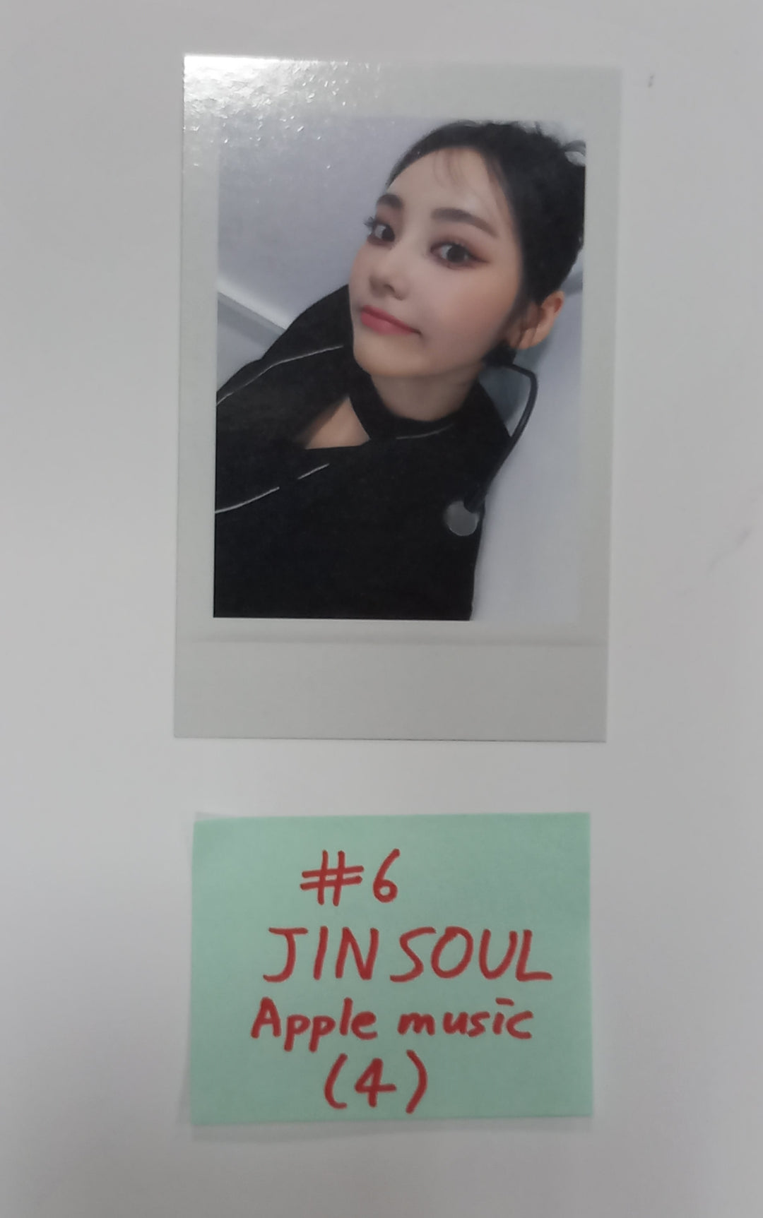 Odd Eye Circle Version Up Apple Music Fansign Event Photocard