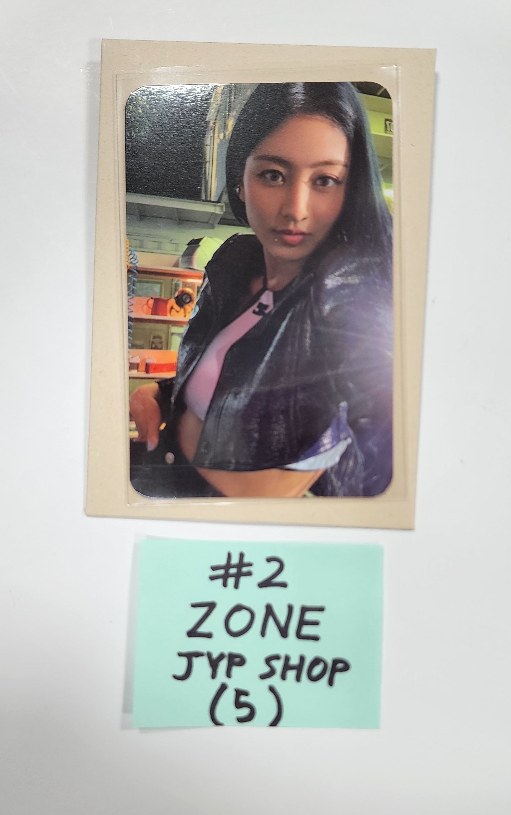 JIHYO "ZONE" 1st Mini Album - JYP Shop Pre-Order Benefit Photocard – HALLYUSUPERSTORE