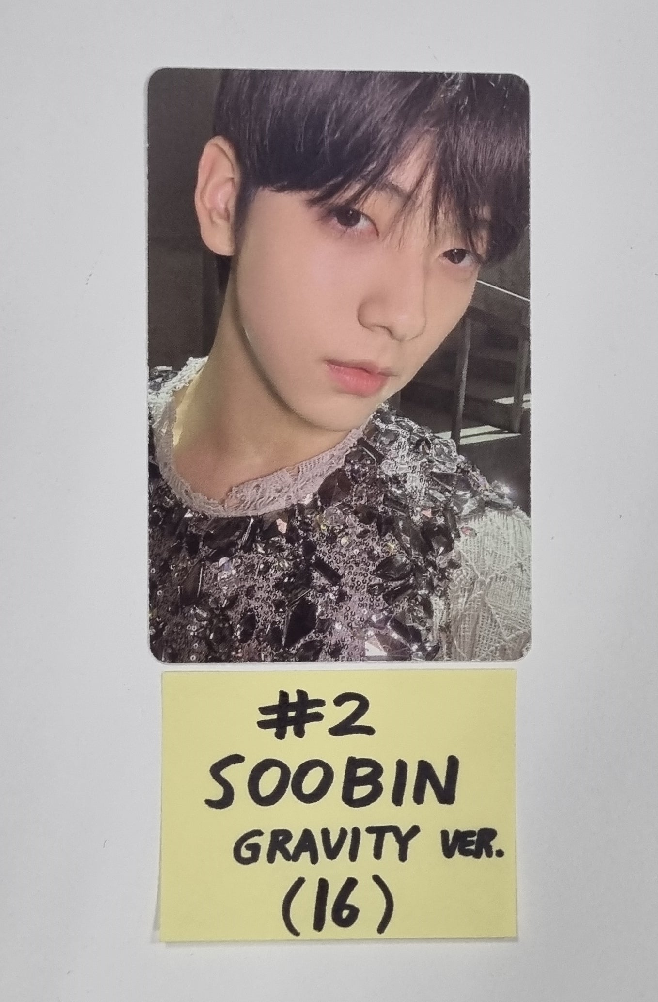 TXT "FREEFALL" - Official Photocard, Postcard [GRAVITY Ver.] – HALLYUSUPERSTORE