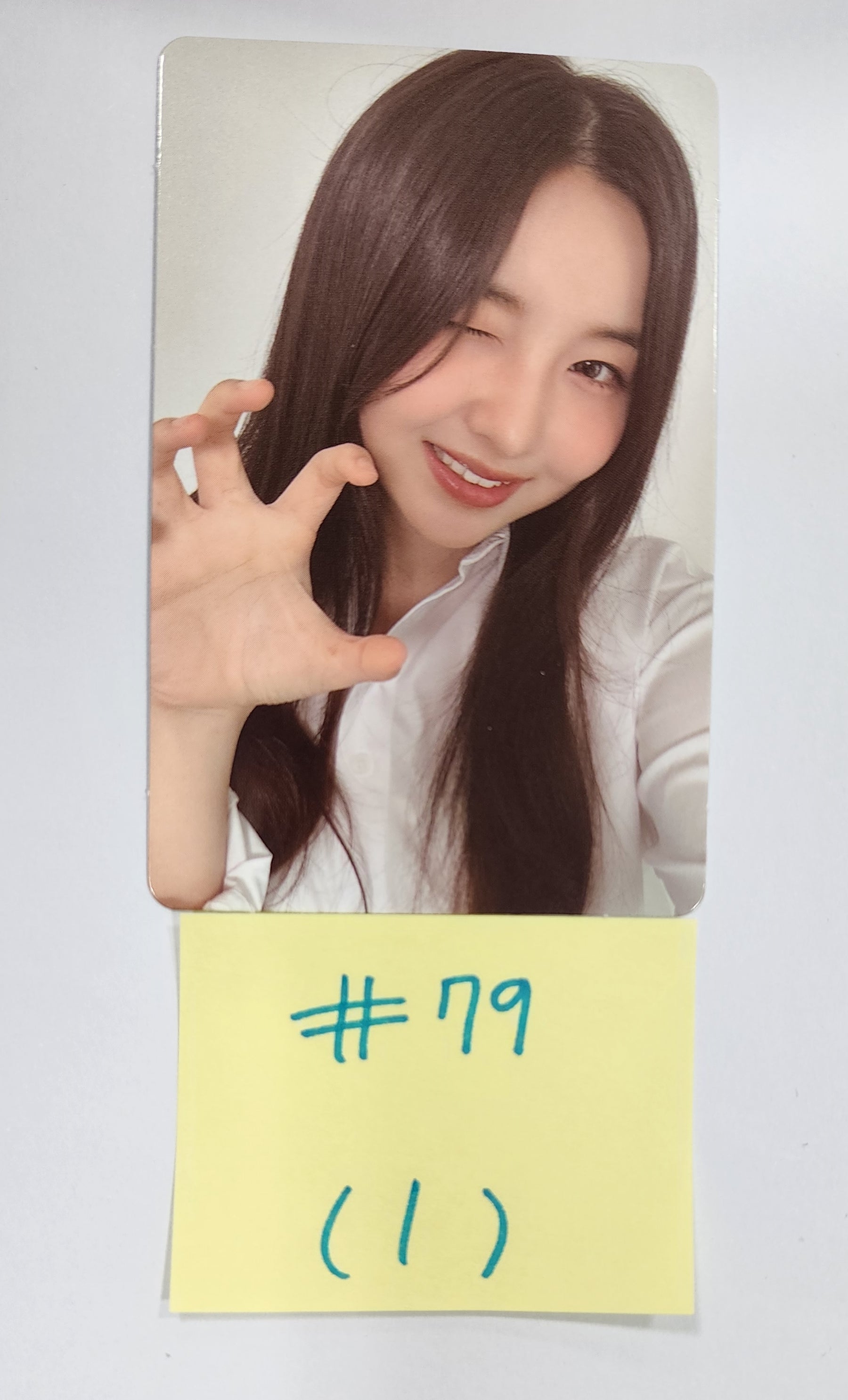 UNIVERSE TICKET "UNIVERSE TICKET" Official Photocard (3) [23.12.14 ...