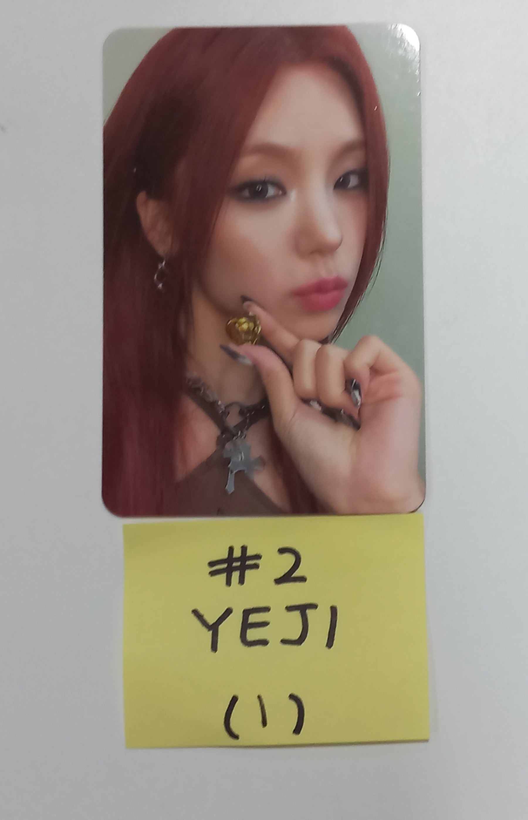 ITZY "BORN TO BE" - Official Photocard, mood film, postcard, mini ...