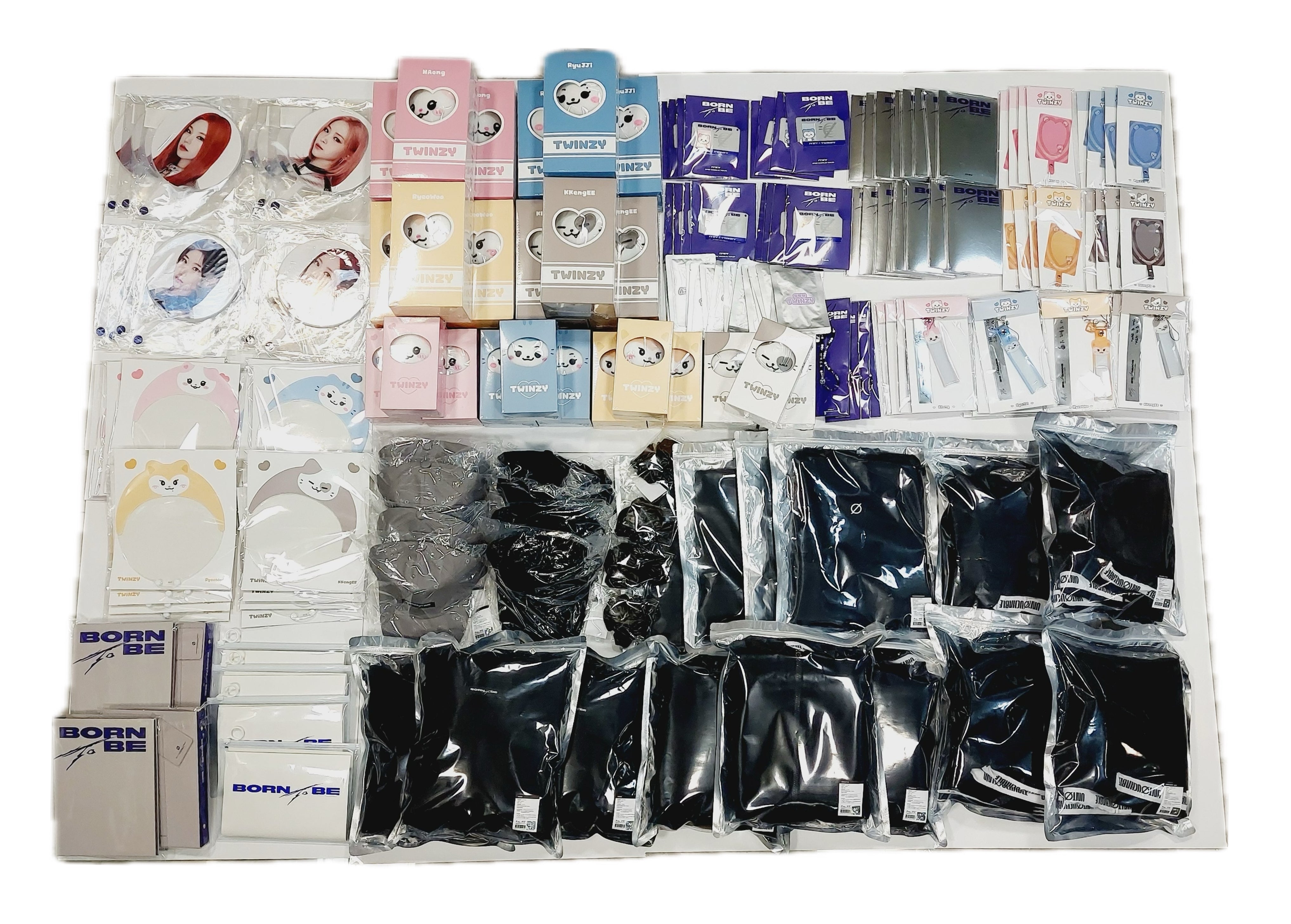 Itzy "BORN To BE" 2ND WORLD TOUR - Official MD (2) [24.2.24 ...