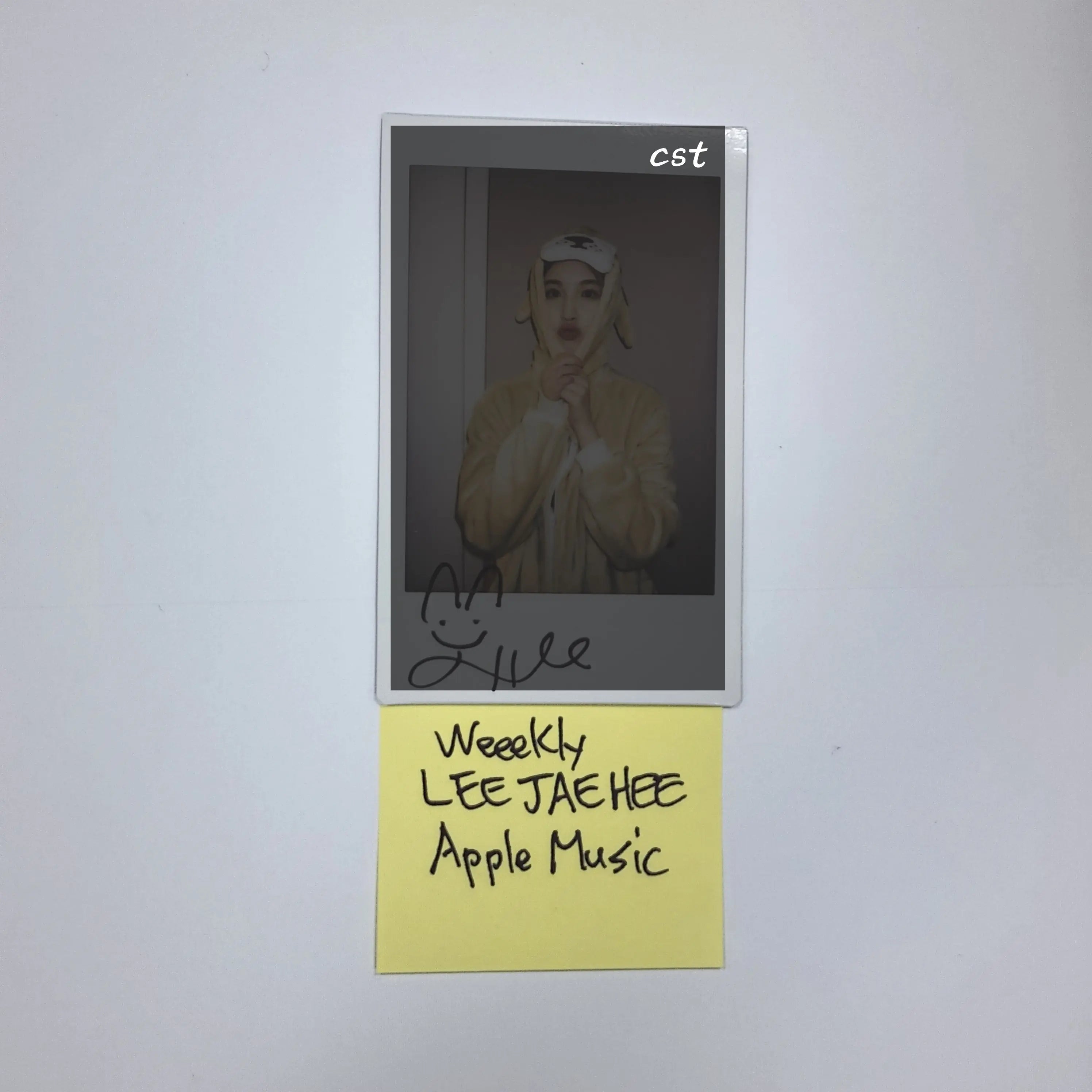 LEE JAE HEE (Of Weeekly) "Play Game : AWAKE" - Hand – HALLYUSUPERSTORE