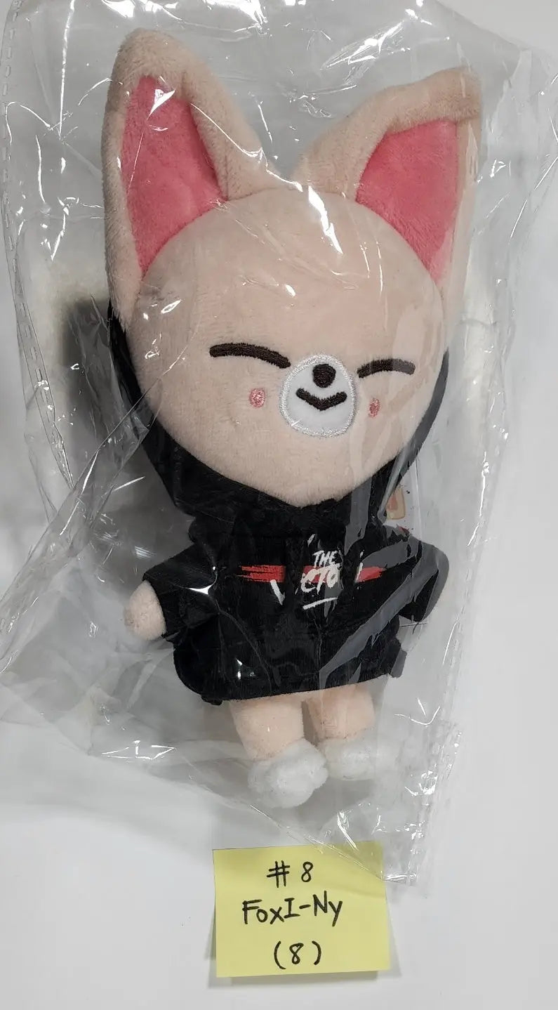 Stray Kids X SKZOO Pop-Up Store 'THE VICTORY' - SKZOO MD [SKZOO Mini P ...