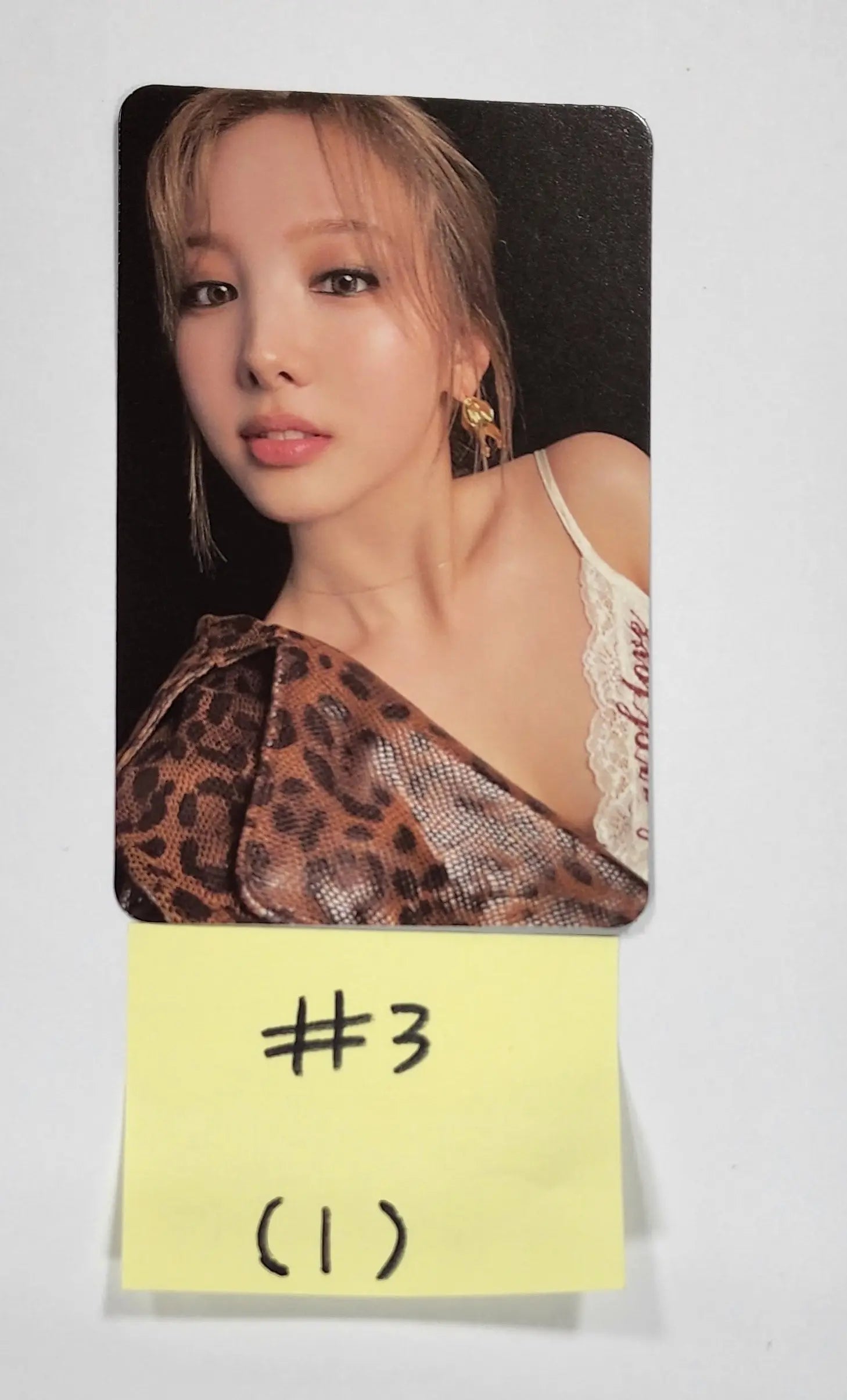 Nayeon "IM NAYEON" - Official Photocard, Business Card, Polaroid Photo ...
