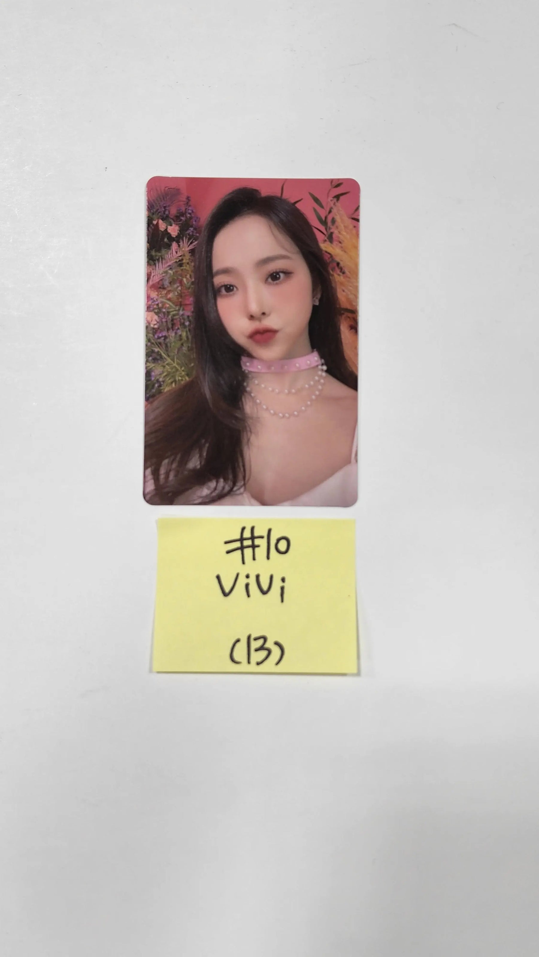 LOONA "Flip That" Summer Special Mini Album - Official Photocard [Vivi – HALLYUSUPERSTORE