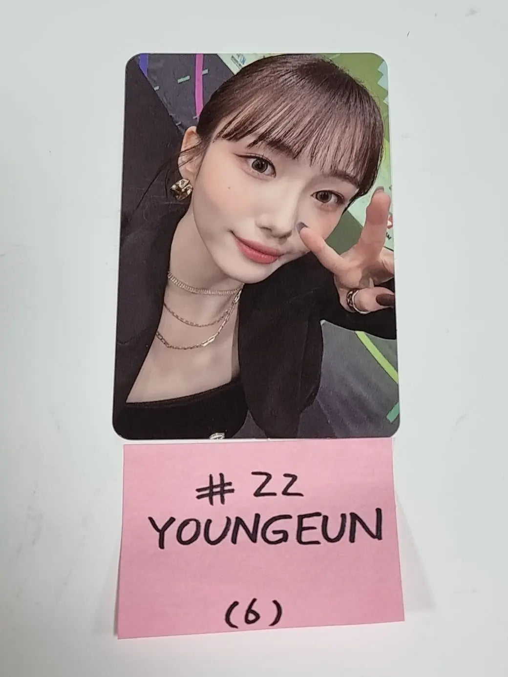 Kep1er "Debut 1st Anniversary" - Official MD [Random Photocard] – HALLYUSUPERSTORE