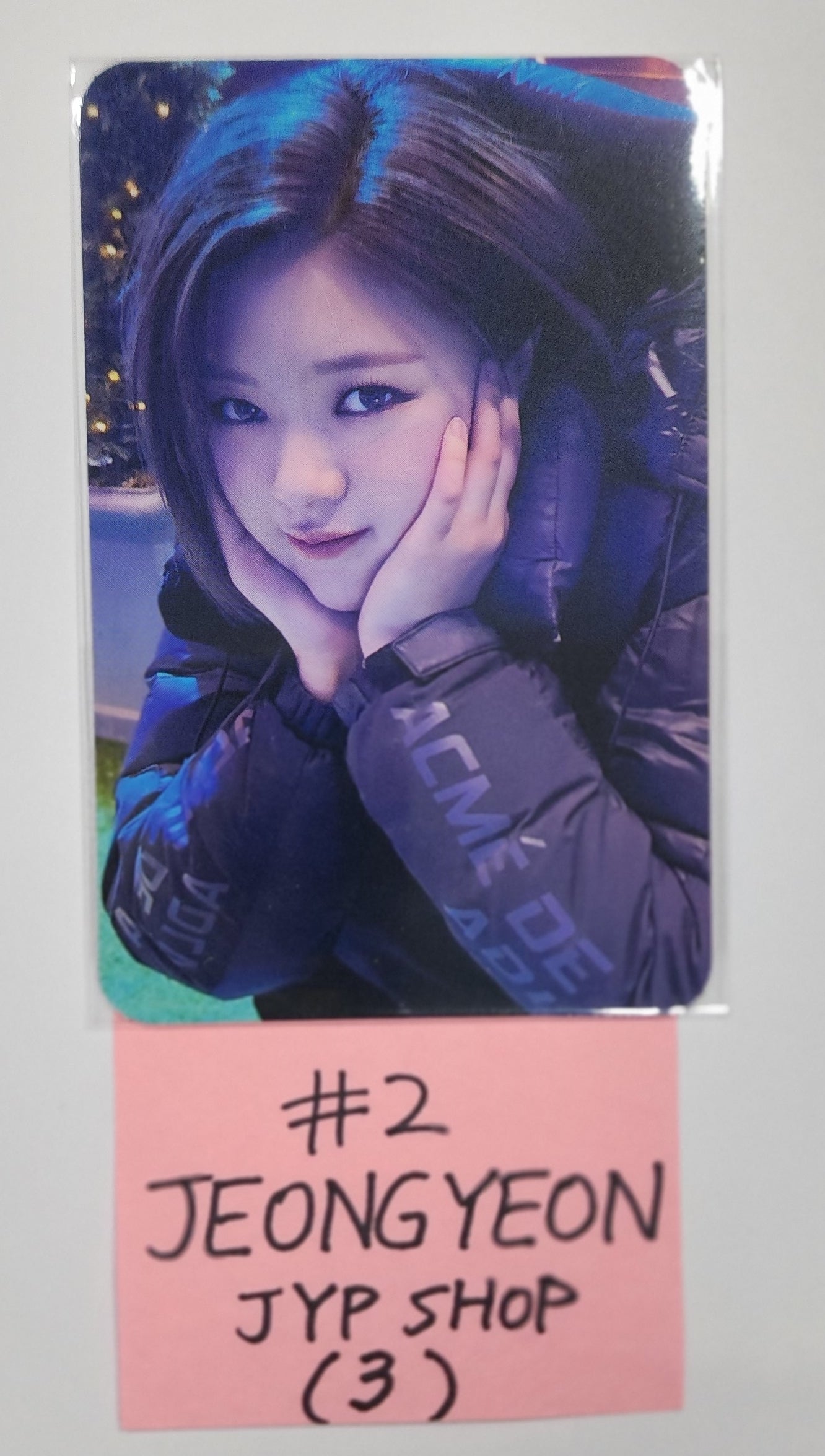 Twice "READY TO BE" - JYP Shop Pre-Order Benefit Photocard [Digipack V – HALLYUSUPERSTORE