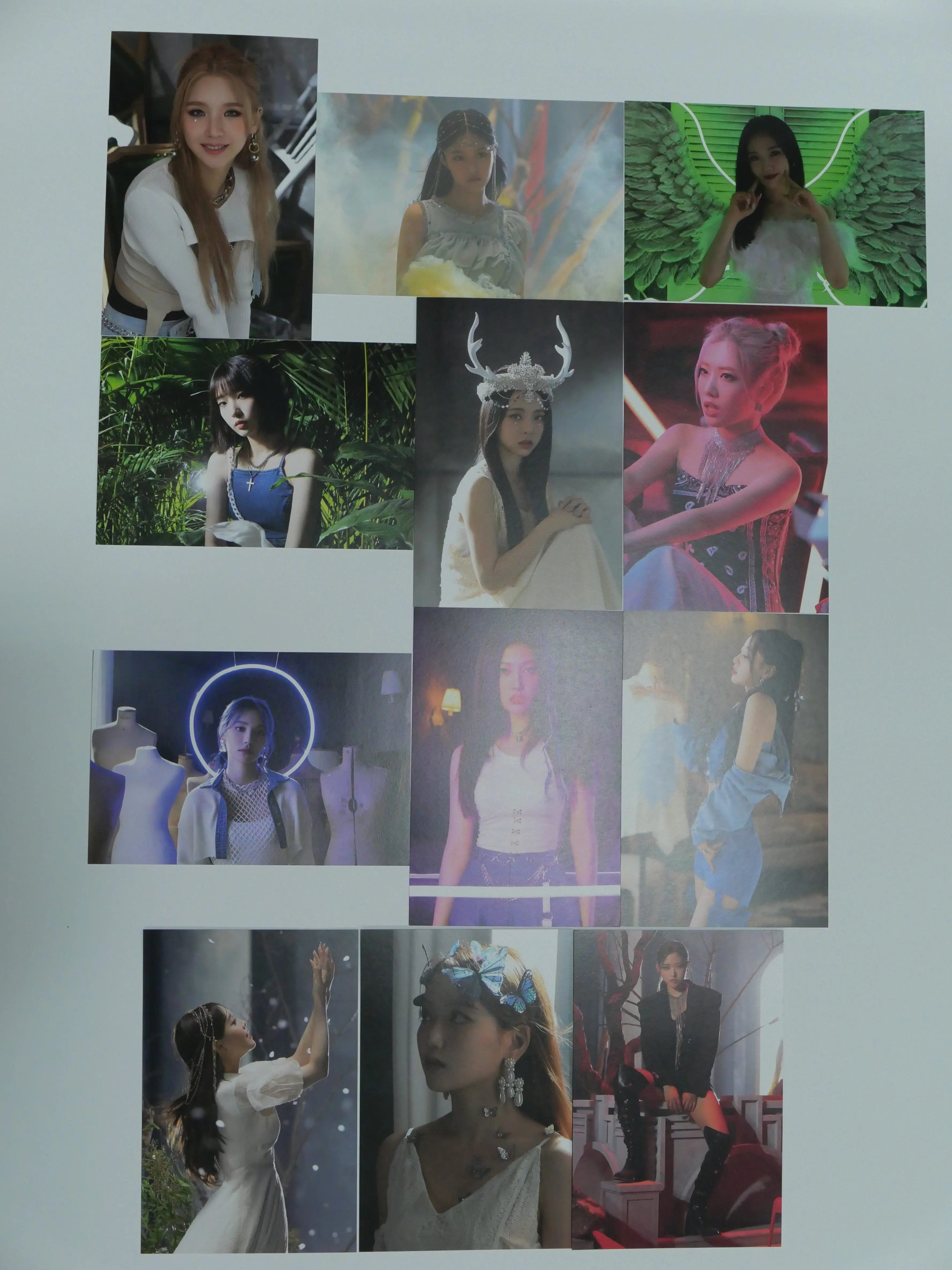 Loona '&' - BlockBerryCreative SHOP Pre-order Benefit Postcard ...