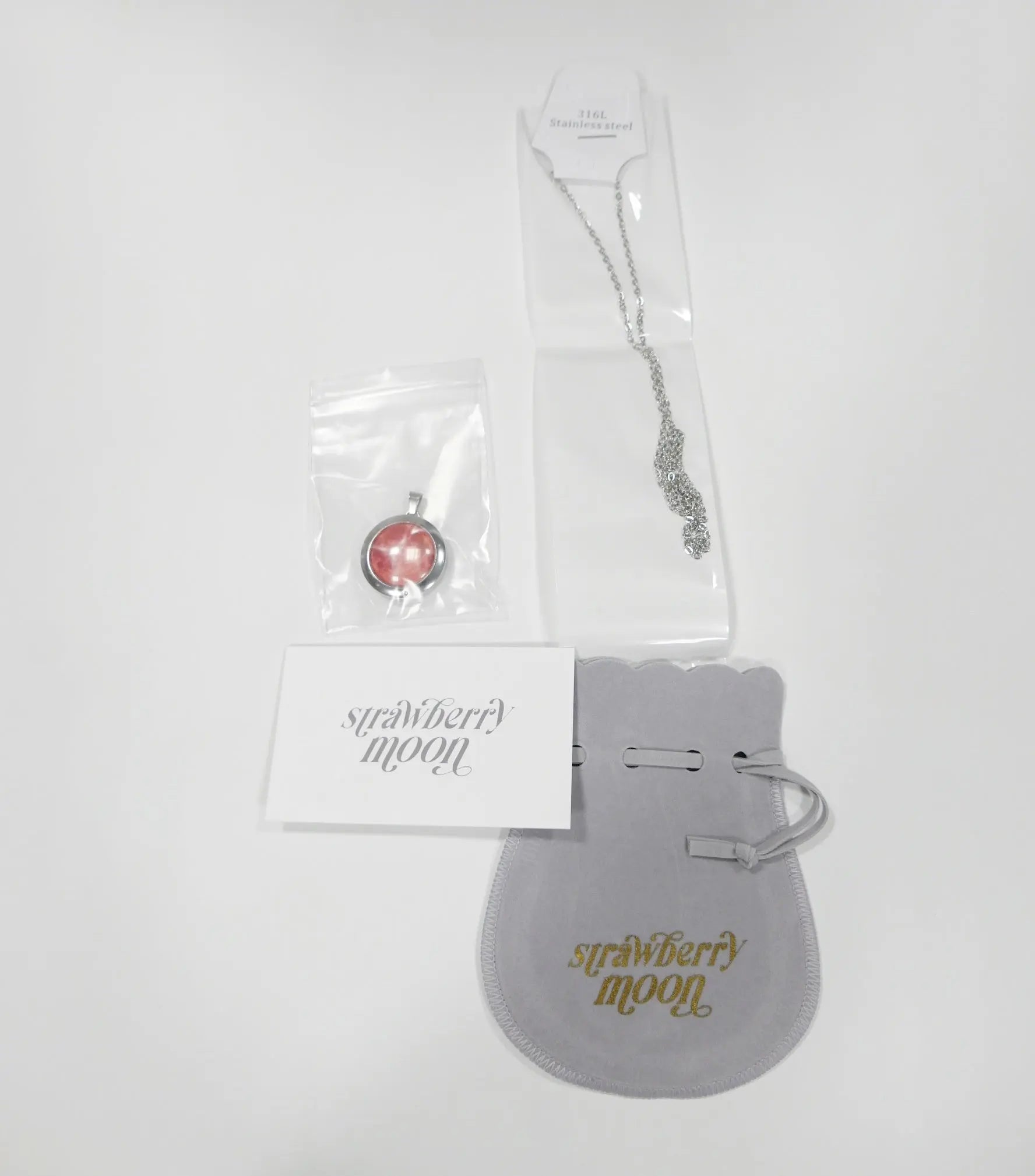 IU "Strawberry Moon" - Necklace MD - HALLYUSUPERSTORE